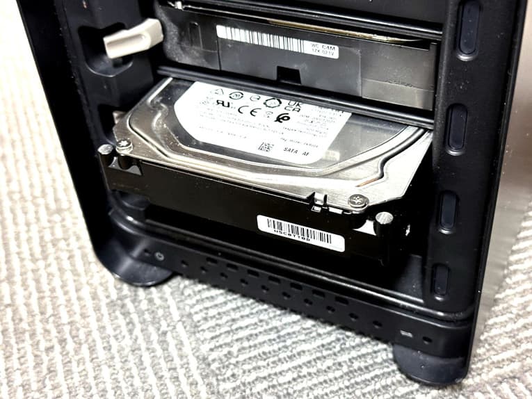 Droboのデータ復旧|自分で試せる復元方法と注意点も紹介 Droboのデータ復旧|自分で試せる復元方法と注意点も紹介